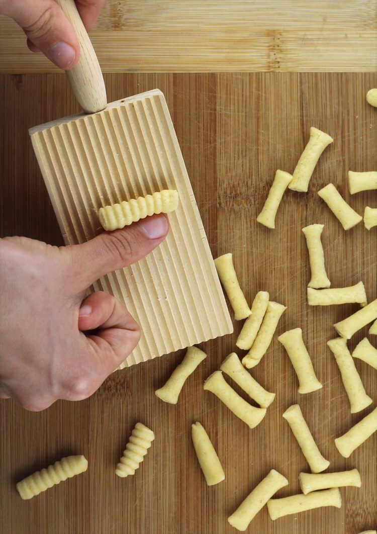How To Make Cavatelli Pasta - Mangia Bedda