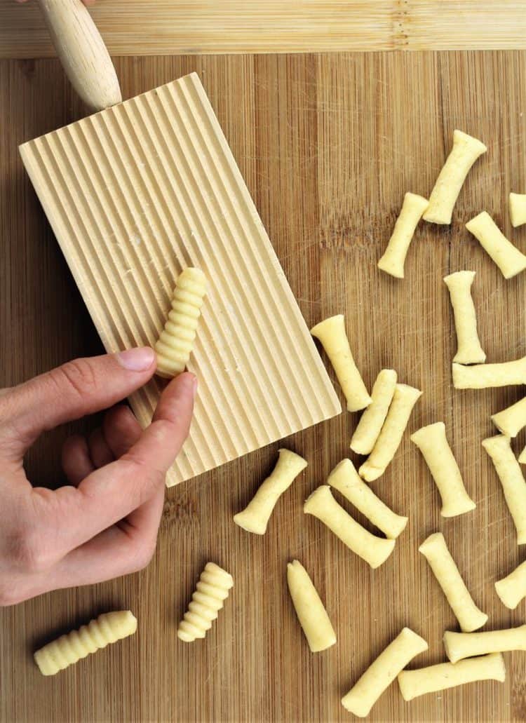 How To Make Cavatelli Pasta - Mangia Bedda