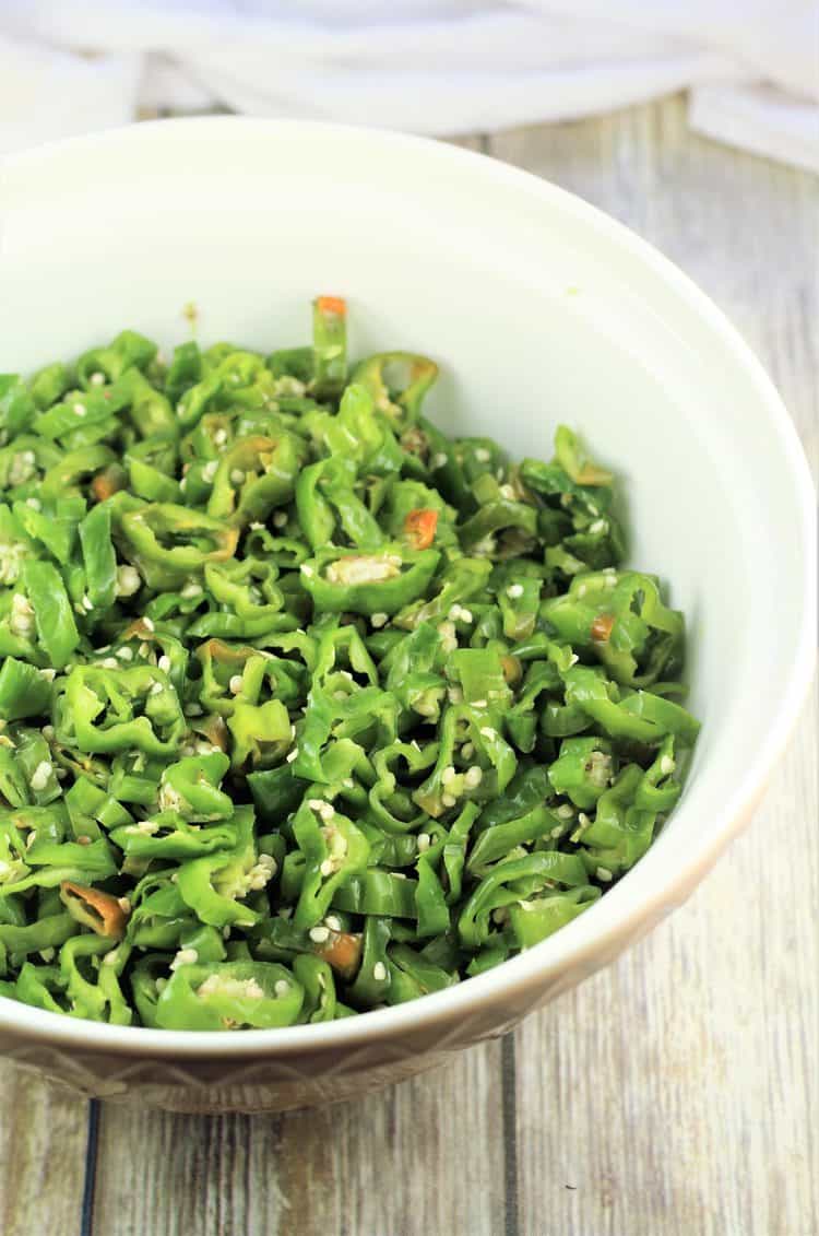 Italian Pickled Hot Peppers - Mangia Bedda