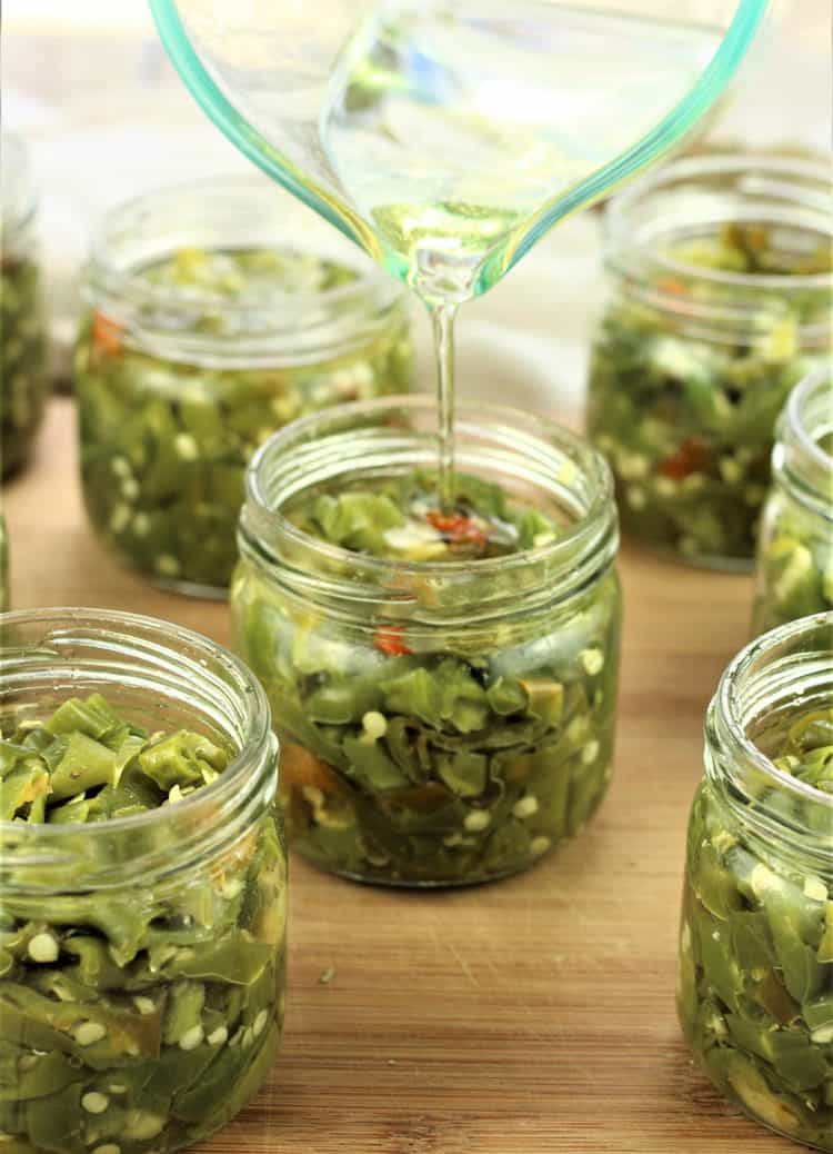 Italian Pickled Hot Peppers - Mangia Bedda