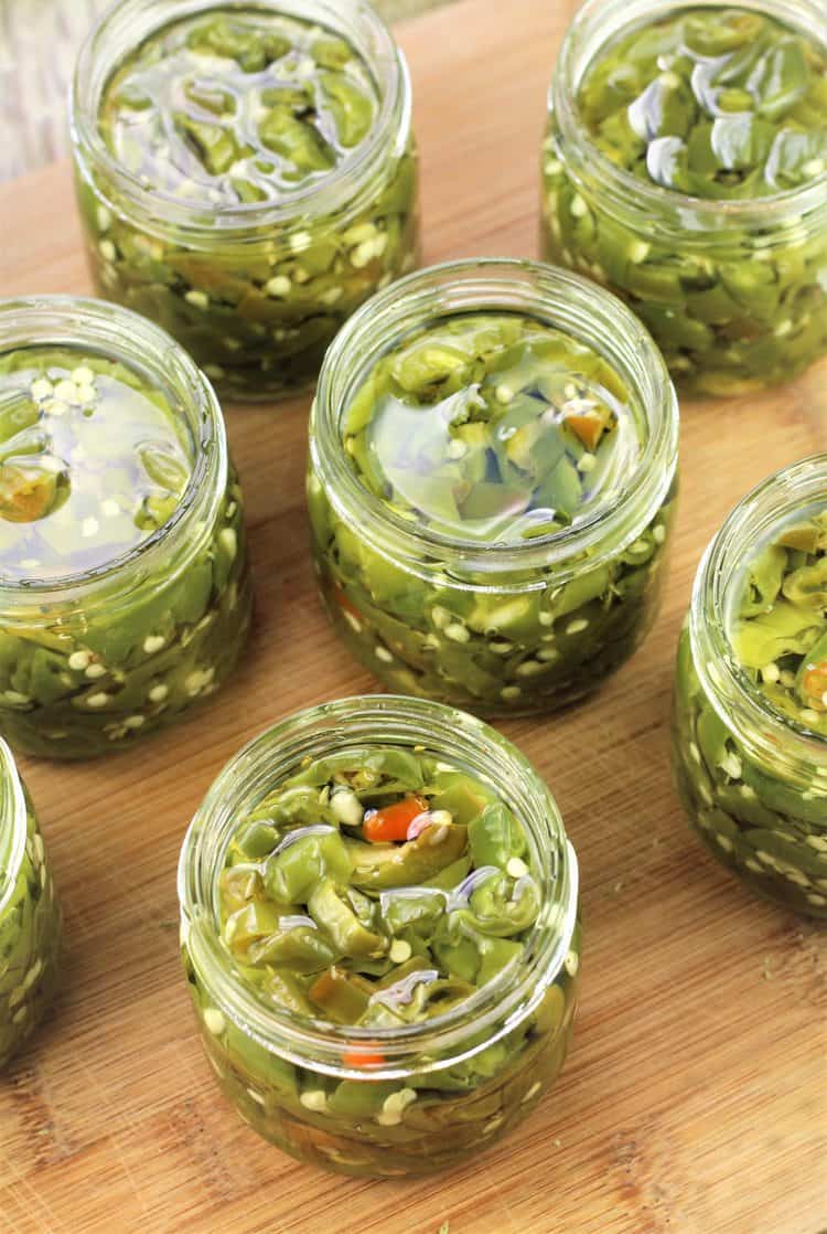 Italian Pickled Hot Peppers - Mangia Bedda