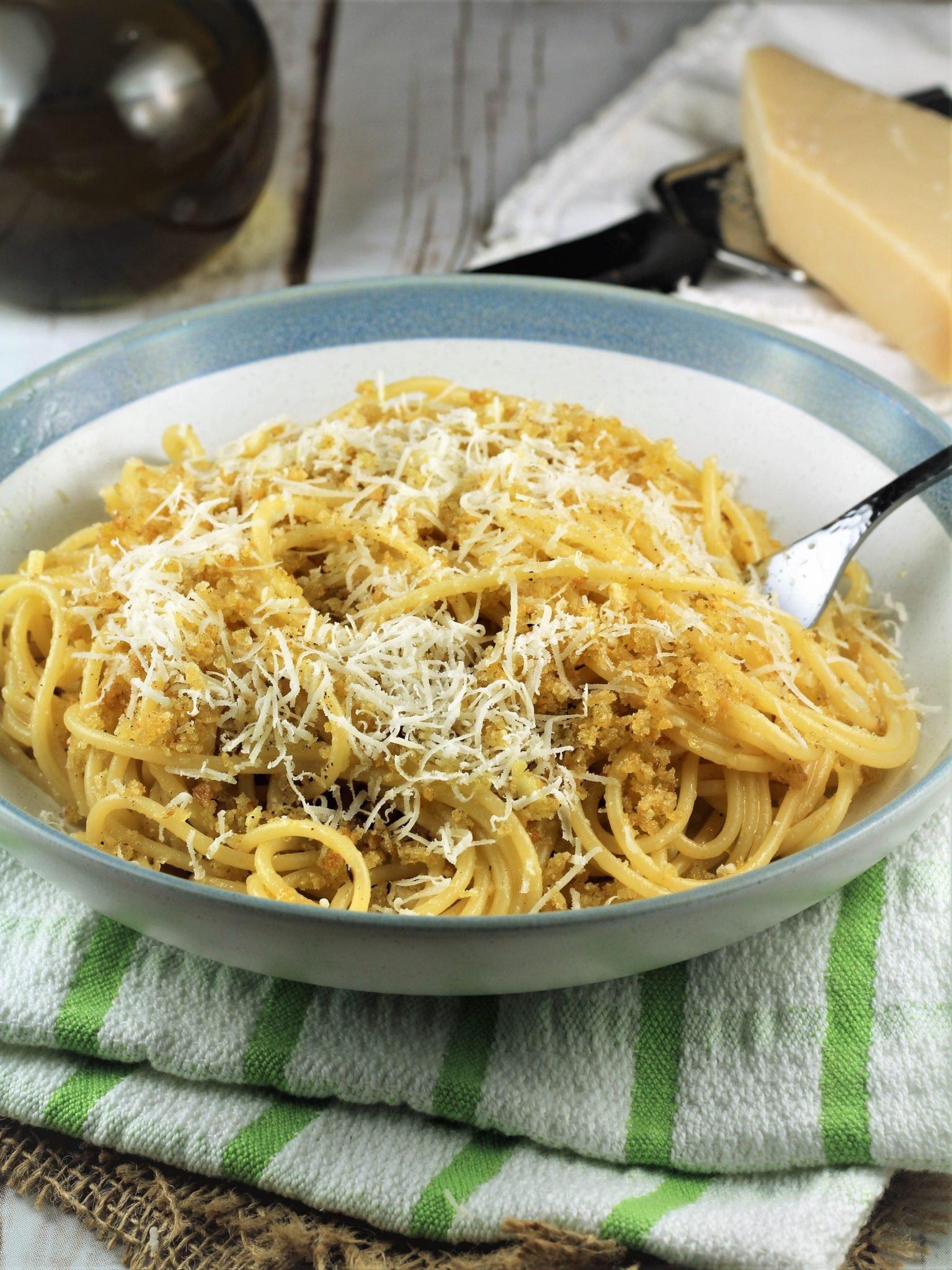 Pasta ca' Muddica (Pasta with Breadcrumbs) - Mangia Bedda