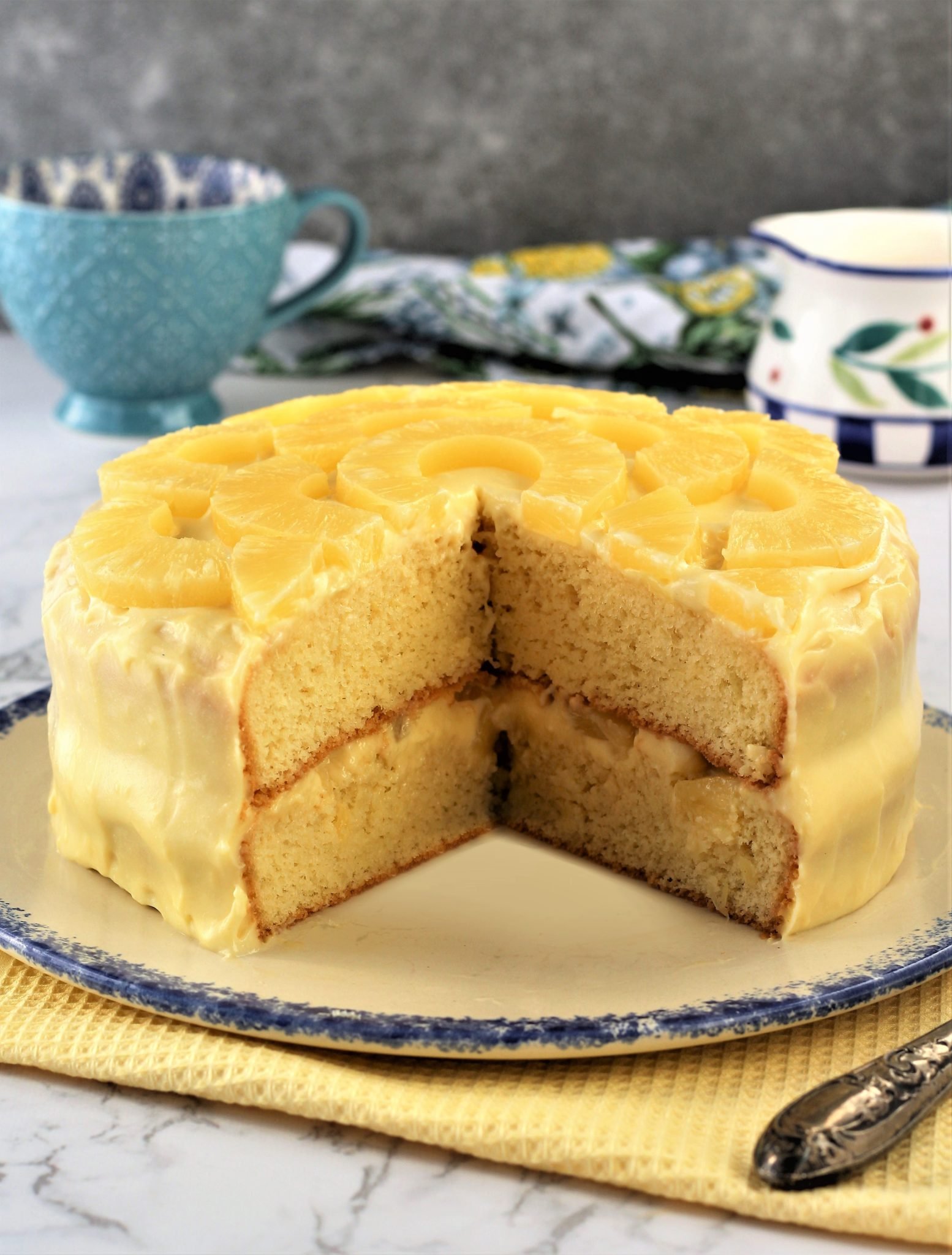 Pineapple Layer Cake with Pastry Cream - Mangia Bedda