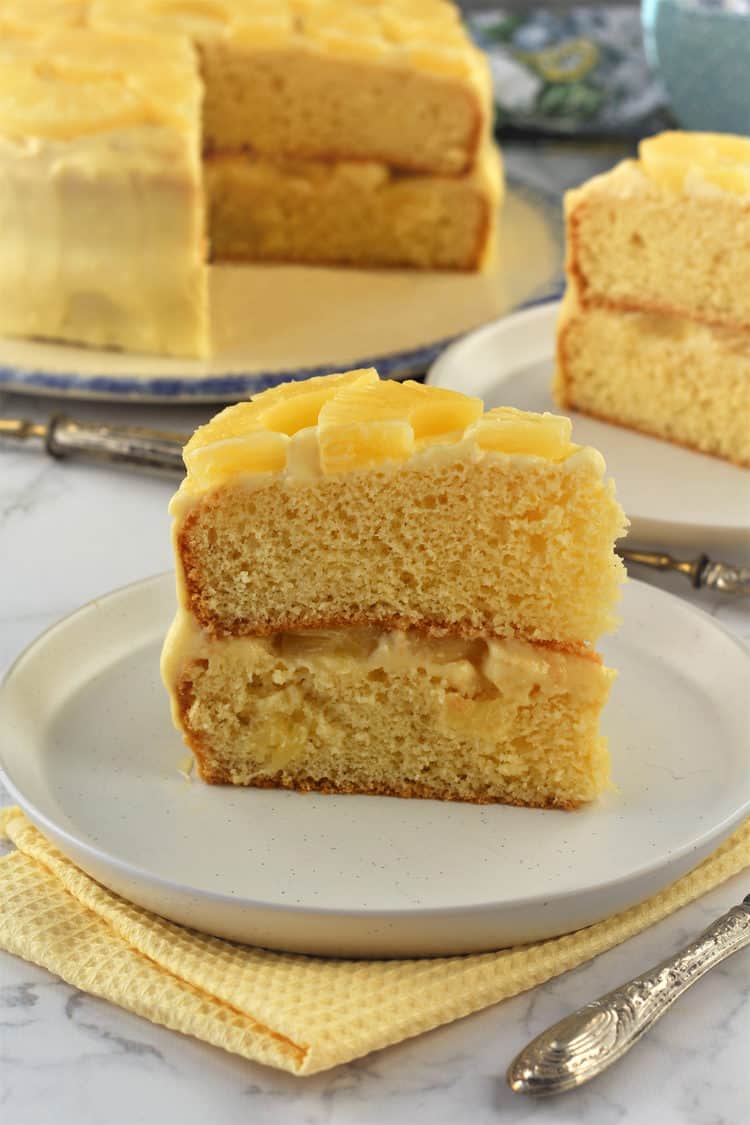Pineapple Layer Cake with Pastry Cream - Mangia Bedda