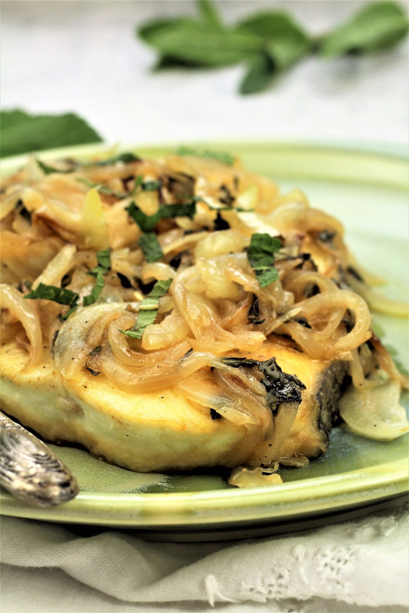 Sicilian Fish with Onions, Mint and Vinegar - Mangia Bedda