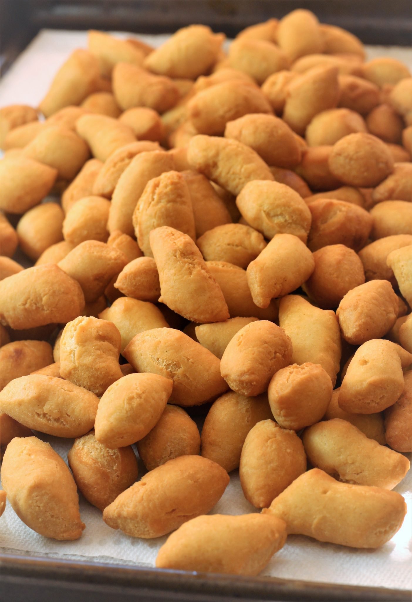 Sicilian Pignolata (with semolina) - Mangia Bedda