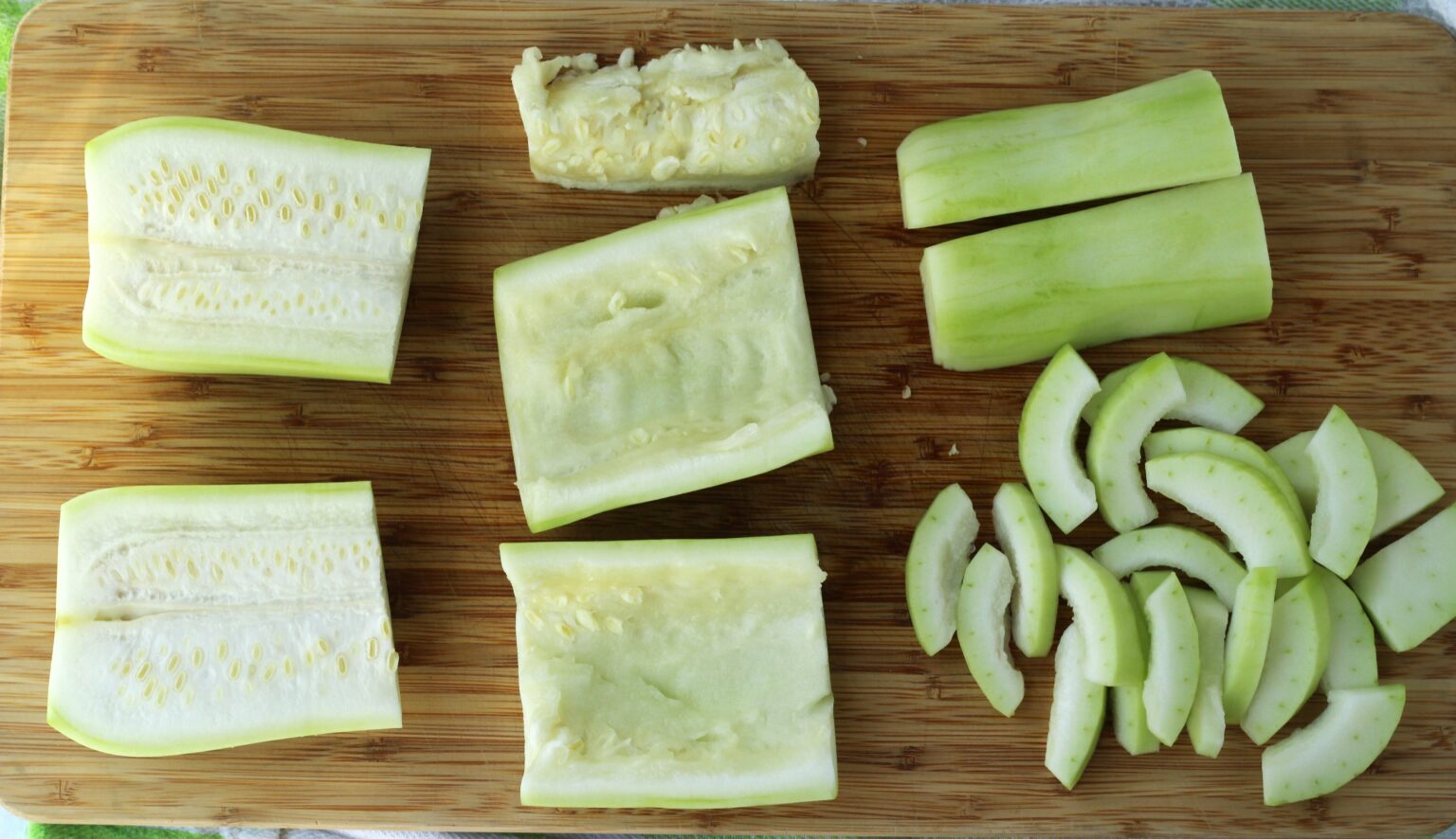 Sicilian Cucuzza with Pasta - Mangia Bedda