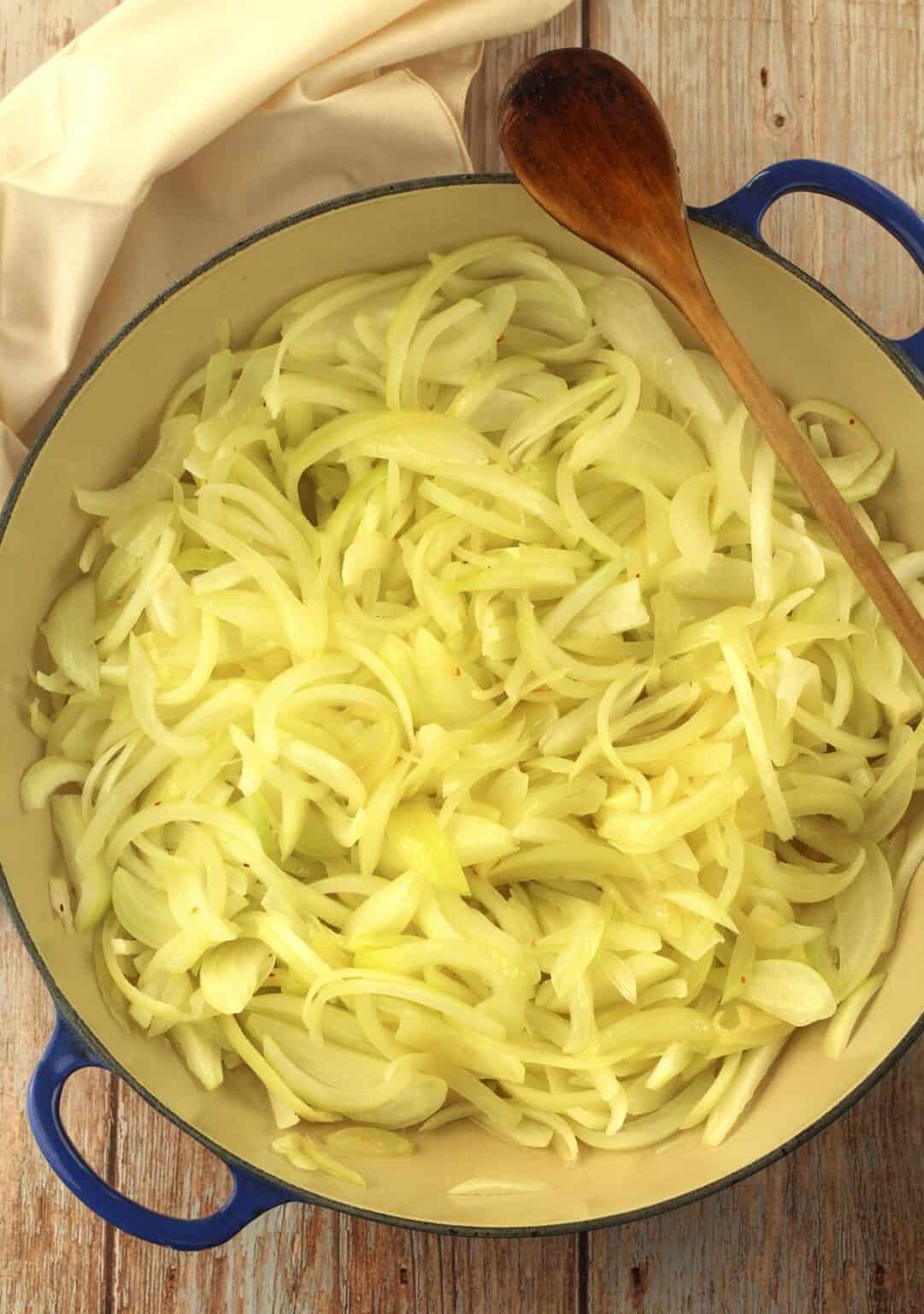 Sicilian Cudduruni with Onion Filling - Mangia Bedda